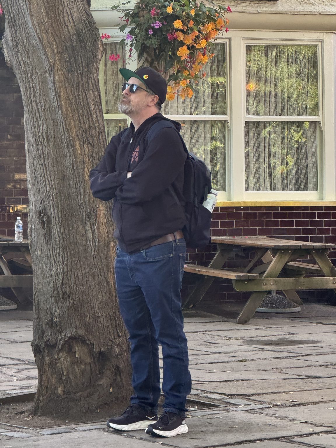 Exclusive: SMILING TED LASS0 RETURNS TO RICHMOND AND HIS FAVOURITE PUB ...