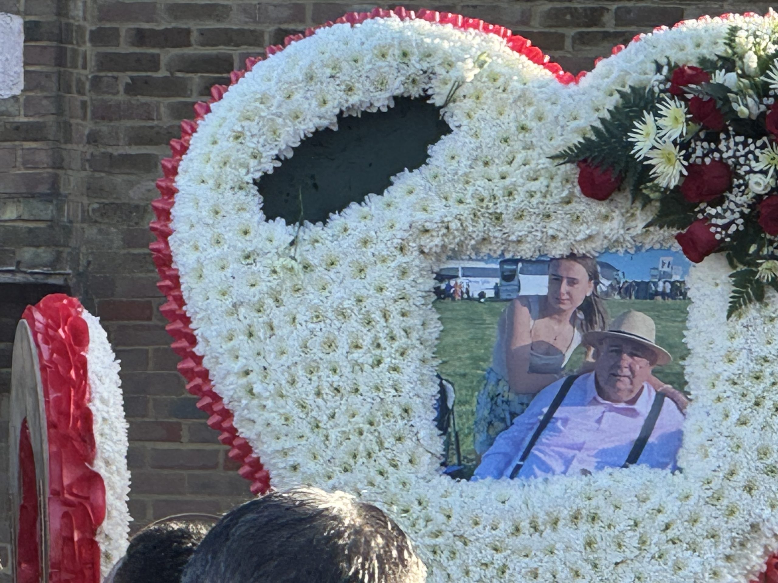 MASSIVE TEDDINGTON TURN OUT FOR FUNERAL OF ‘BIG ALF’ (Photo Special ...